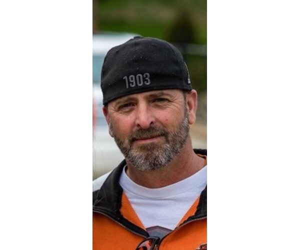 Steven J. Seippel Obituary (2025) - Dubuque, IA - Leonard Funeral Home ...