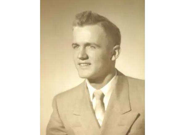 Russell P. David Obituary (2024) - Marshfield, WI - Rembs Funeral Home ...