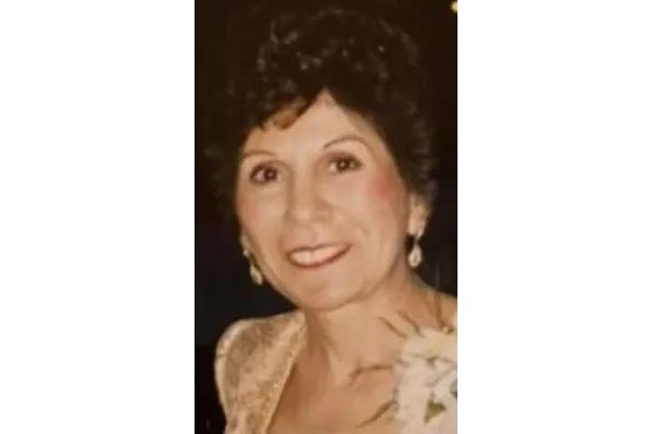 Marlene L. Yuiska Obituary (2025) - Glenshaw, PA - Neely Funeral Home