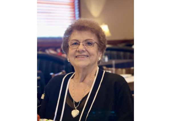 Sharon Lynn Hart Obituary (2025) - West Chicago, IL - DuPage Cremations ...