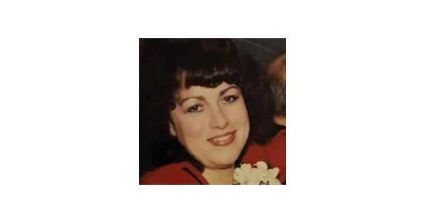 Cynthia M. Pitt Obituary (2026) - Mundelein, IL - Burnett-Dane Funeral ...