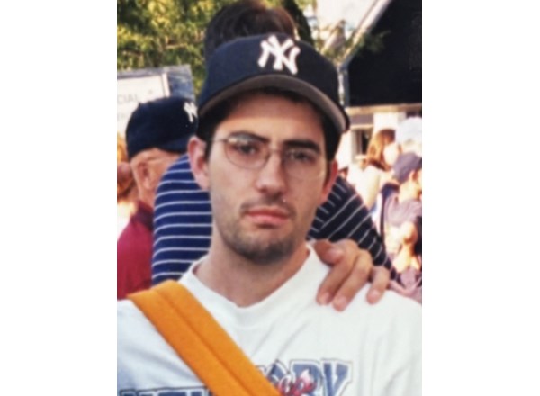 Robert Andrew Paris Obituary (2026) - Pittsfield, MA - Dery Funeral Home