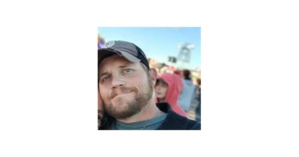 Mitchell Roberts Obituary (2025) - New Orleans, LA - New Orleans ...