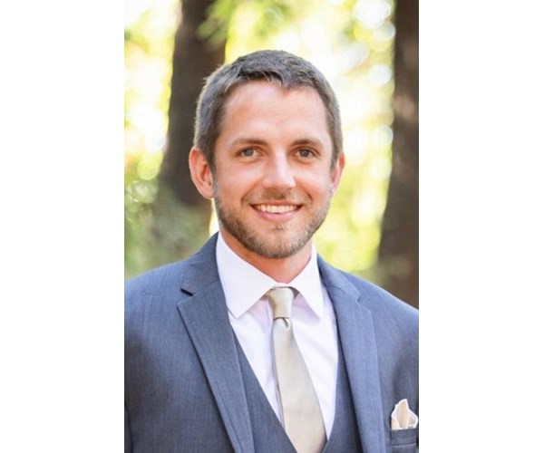 Patrick Michael Donahue Obituary (2025) - Hinsdale, IL - Powell Funeral ...