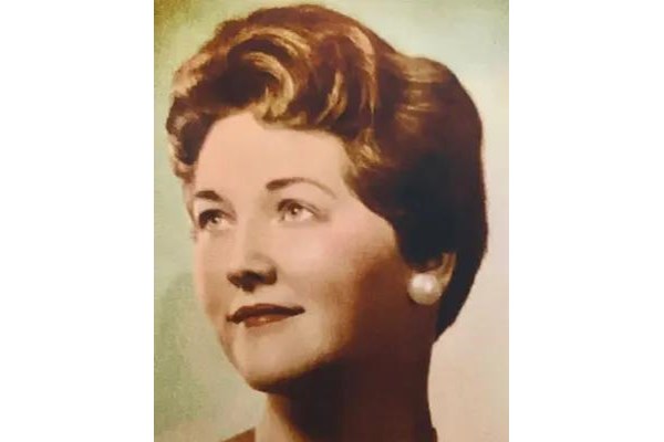 Mary Louise Layman Redd Obituary (2025) - Alexandria, VA - Cunningham ...