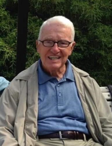 Eugene R Murphy Obituary (2025) - Oldsmar, FL - Holloway Funeral Home, Inc.