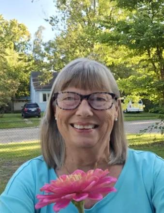 Susan Louise Corney Obituary (2025) - Westland, MI - Uht Funeral Home ...