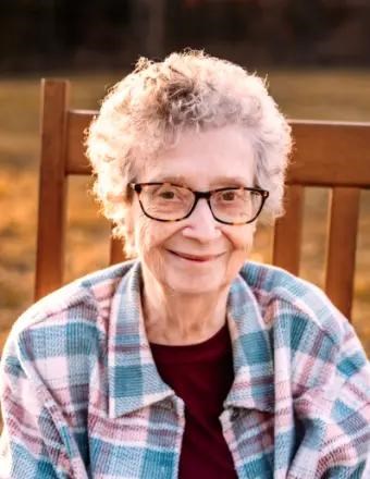 Beverly Hunt Obituary (2025) - Joplin, MO - Parker Mortuary & Crematory ...
