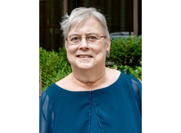 Roslyn "Lynn" Johnson Obituary (2025) - EVERGREEN PARK, IL - Robert J ...