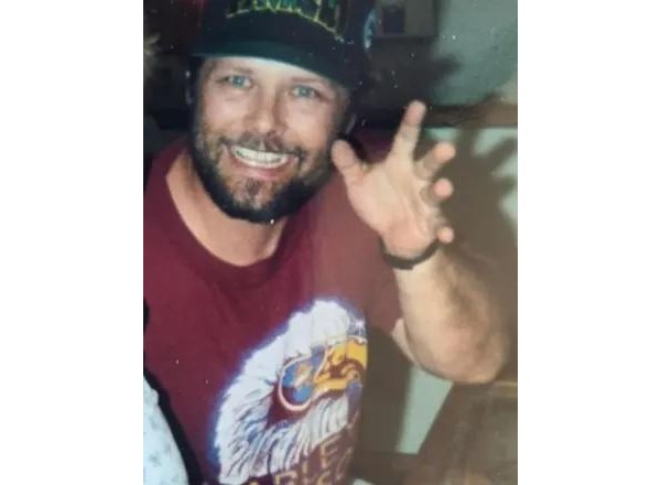 Tracy L. Farrell Obituary (2024) - Milwaukee, WI - Max A. Sass & Sons ...