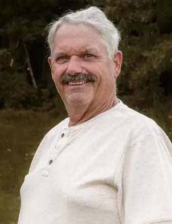 Robert E. "Bob" Miller Obituary (2024) - St. Johns, MI - McGeehan ...
