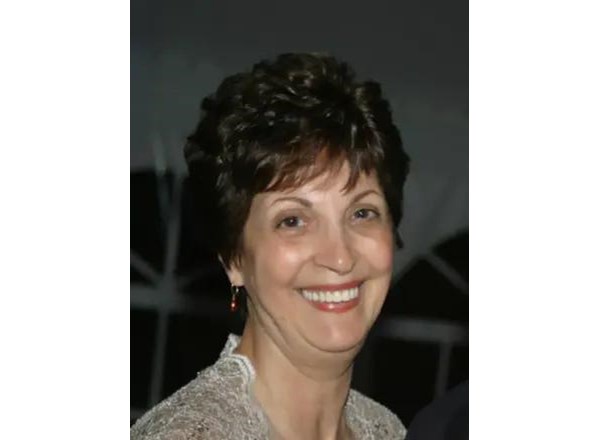 Gloria Rose D'Ambrosia Obituary (2025) - Lombard, IL - Knollcrest ...