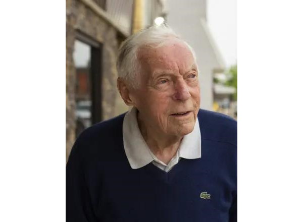 Dale D Holstrom Obituary (2024) - Cresco, IA - Lindstrom Funeral Home ...