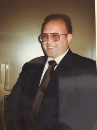 Robert L. Houck Obituary (2025) - Wilmington, DE - Williams Funeral ...