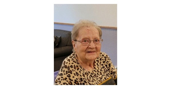 Arlene Decker Obituary (2025) - Watertown, SD - Crawford-Osthus Funeral ...
