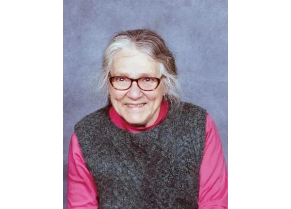 Sarah Spencer Obituary (2025) - Clinton, MA - Philbin-Comeau Funeral Home