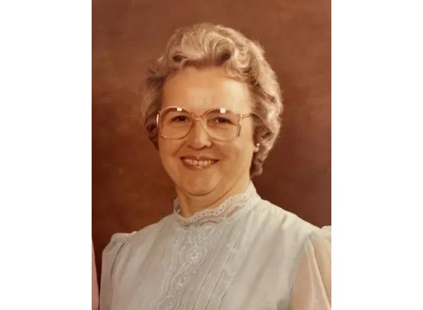 Helen Frances Yates Lewis Obituary (2025) - Bardstown, KY - Greenwell ...