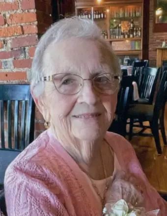Doretta J. Perry Obituary (2025) - Toledo, OH - Walker Funeral Homes ...