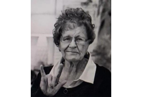 Alice Sarah Crumpler Obituary (2025) - Phoenix, AZ - Best Funeral ...