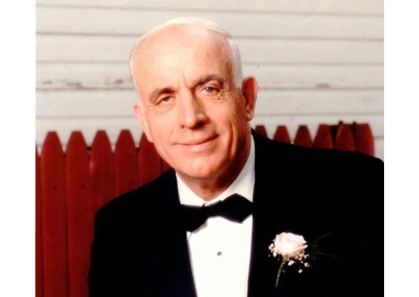 Laurence McKee Obituary (2024) - Lynbrook, NY - Perry Funeral Home, Inc.