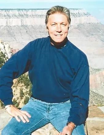 Kenneth Paul Gonsch Obituary (2025) - Lemont, IL - Petkus Lemont ...
