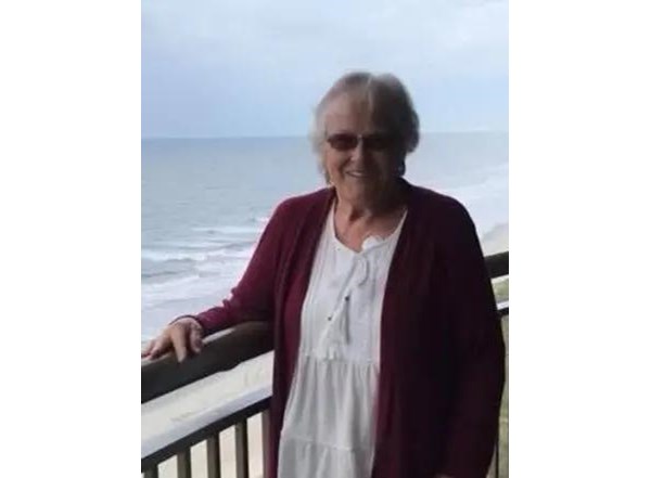 Carol Lynn Bates Obituary (2025) - Spruce Pine, NC - Webb Funeral Home