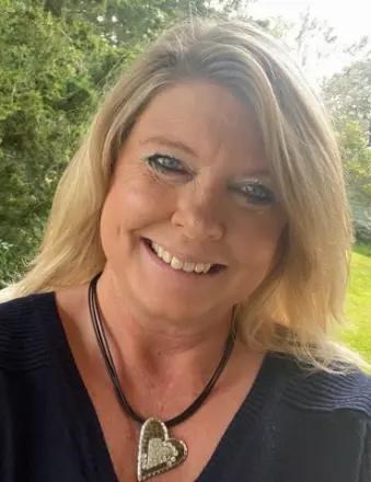Beth Watts Obituary (2024) - New Cambria, MO - Hutton & McElwain ...