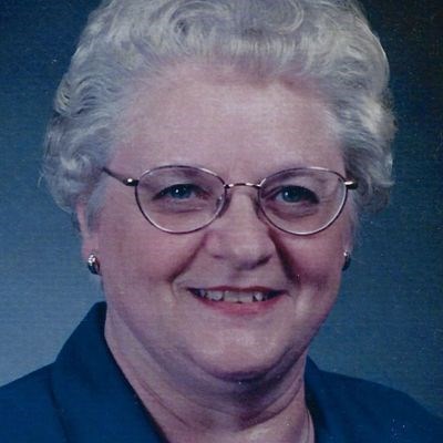 Wanda Fay Durham Garland Obituary (2025) - Nicholasville, KY - Clark ...