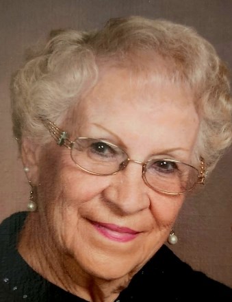 Evelyn Loretta Reed Obituary (2025) - Macon, MO - Hutton & McElwain ...