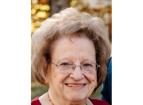 Vivian P. Sansone Obituary (2026) - New Castle, PA - Ed & Don DeCarbo ...