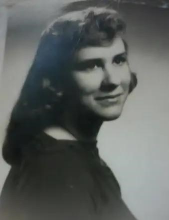 Elsie M. Sapp Obituary (2025) - Carthage, IL - Printy Funeral Home ...