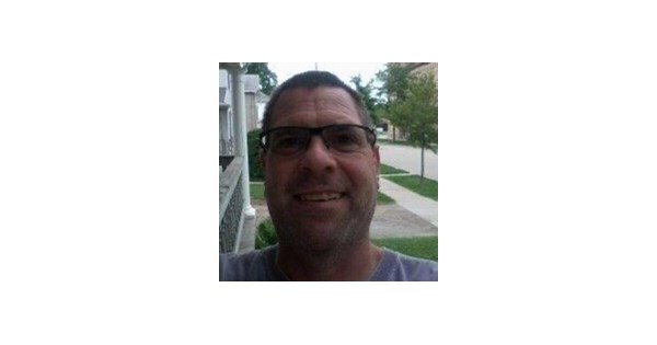 Death Notice and Obituary for Lee Hietpas 2022 of Little Chute , WI