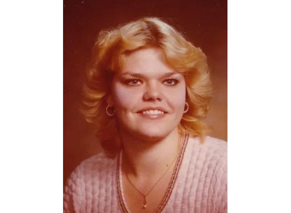 Annette L. Puhek Obituary (2025) - Tullahoma, TN - Tullahoma Funeral Home
