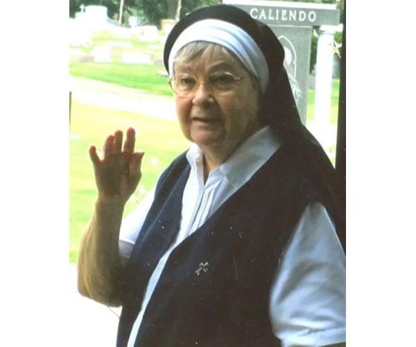 Sister Robertus Fields RSM Obituary (2025) - Oak Lawn, IL - Thompson ...