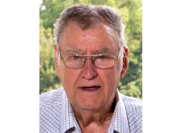 Dewey Lane Rinker Obituary (2026) - Chesapeake, MO - Fossett-Mosher ...