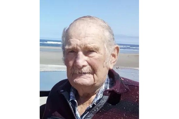 Owen R. Yunker Obituary (2025) - Madison, SD - Ellsworth Funeral Home ...
