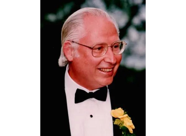 Neil William Driscoll Obituary (2025) - Concord, MA - Dee Funeral Home ...