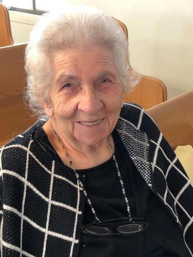 Bobbie Ruth Warrell Obituary (2022) - Gaston, IN - Gant Funeral Homes ...
