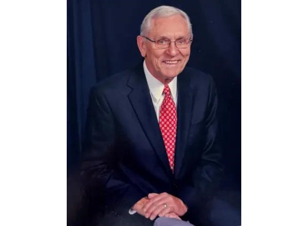 Larry E. Denver Obituary (2025) - Manhattan, KS - Yorgensen-Meloan ...