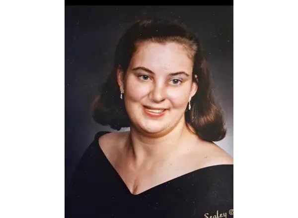 Elizabeth "Liz Beth" Jones Obituary (2025) - Jeffersonville, IN - E M ...
