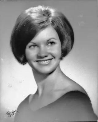 Jana Lynn Sauer Obituary (2025) - Wayzata, MN - David Lee Funeral Home ...