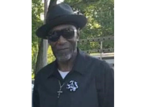 Lawrence Thomas Clark Jr. Obituary (2024) - Chicago, IL - Caring ...