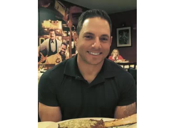 Anthony Rivecco Obituary (2025) - Darien, IL - Modell Funeral Home ...