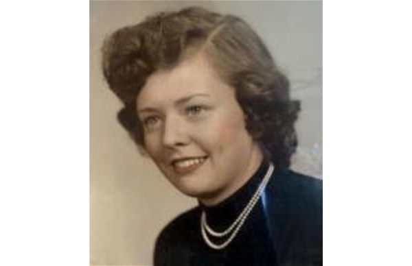 Elizabeth H. "Liz" Damiani Obituary (2025) - Litchfield, CT - Thurston ...