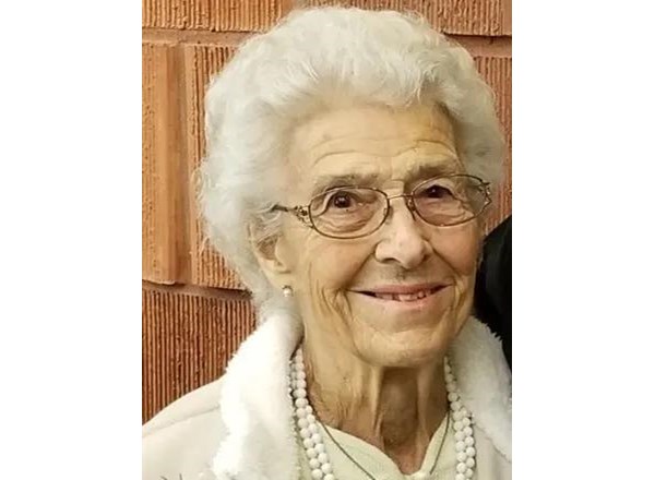 Helen Skinner Obituary (2025) - Oakland City, IN - Lamb-Basham Memorial ...