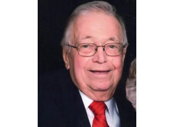 Robert W. "Bobby" Gunn Obituary (1927 - 2025) - Starkville, MS - WTVA