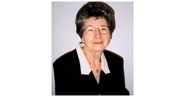 Geneva Reynolds Castle Carpenter Obituary (2025) - Franklin, NC - Macon ...
