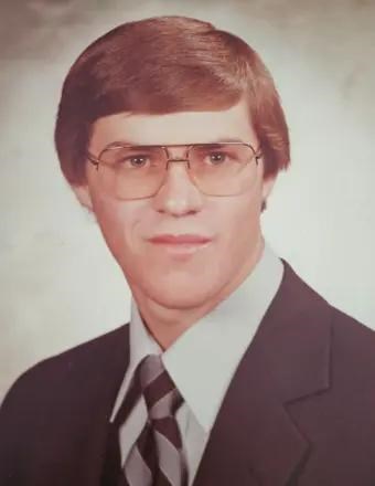 Robert R. "Bob" Bekkering Obituary (2025) - Delton, MI - Beeler-Gores ...