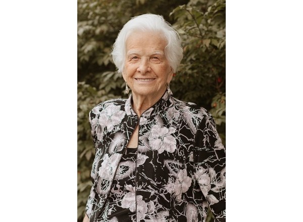 Stefania Collins Obituary (2025) - Beverly, MA - Campbell Funeral Home ...