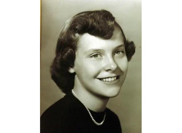 Fayrene Monzo Obituary (2025) - Oneida, IL - Hurd-Hendricks Funeral ...
